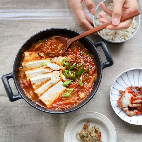 7 Cách Nấu Canh Kim Chi Thịt Bò Ngon Chuẩn Vị Hàn Quốc | Nguyễn Kim | Nguyễn Kim Blog